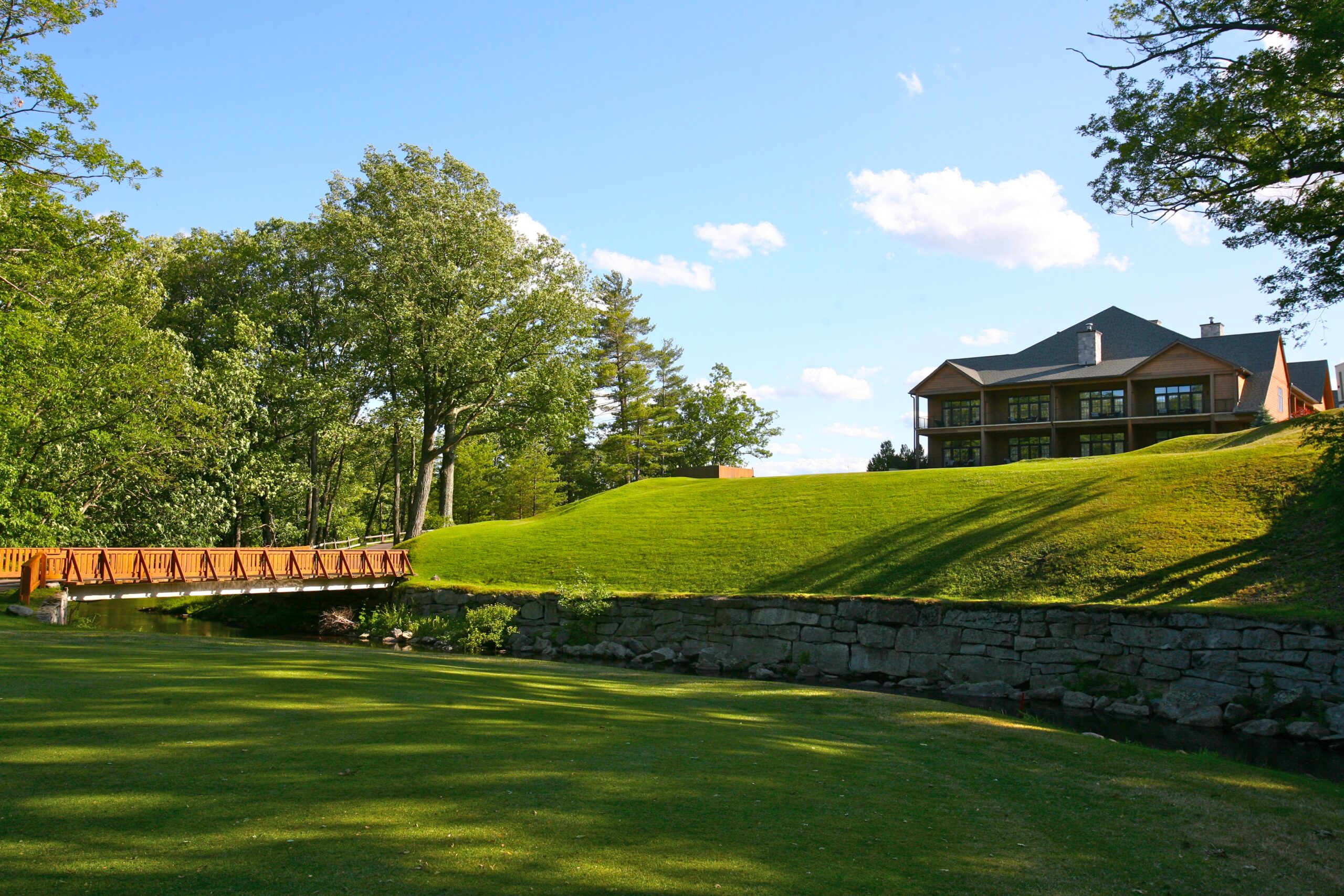 Tee it Up: Why Skytop's Golf Course Is the Best in the Poconos