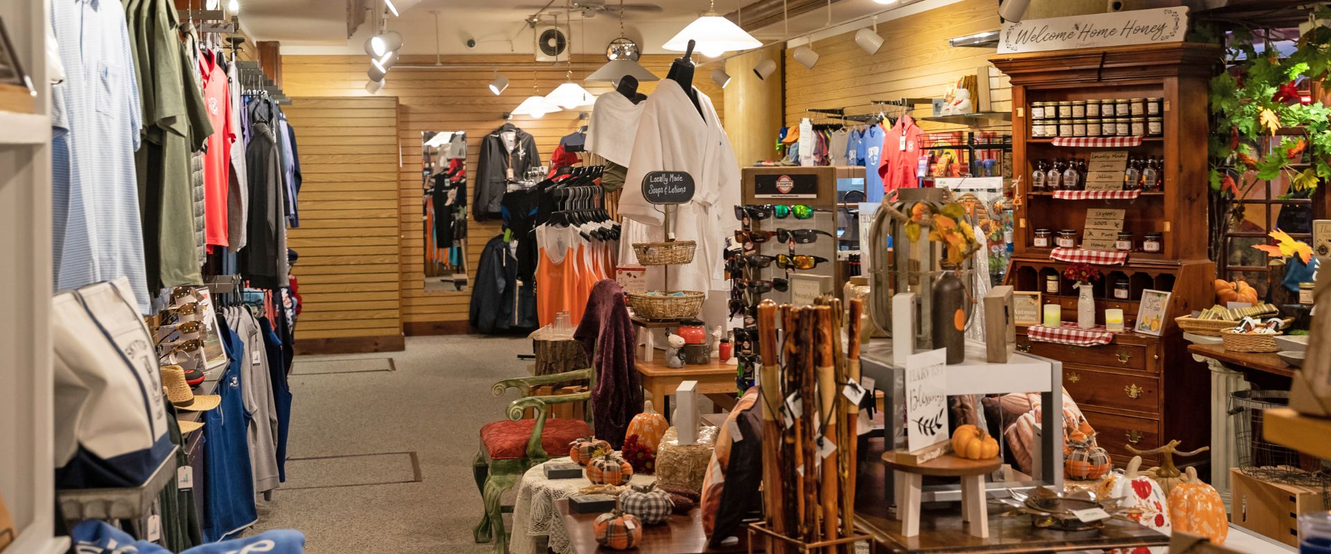 Shopping | Skytop Lodge | Poconos Luxury Resort